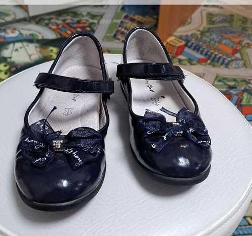 Туфли для девочки