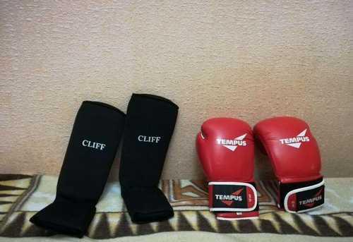 Боксерские перчатки Tempus 12 Oz и щитки Сliff