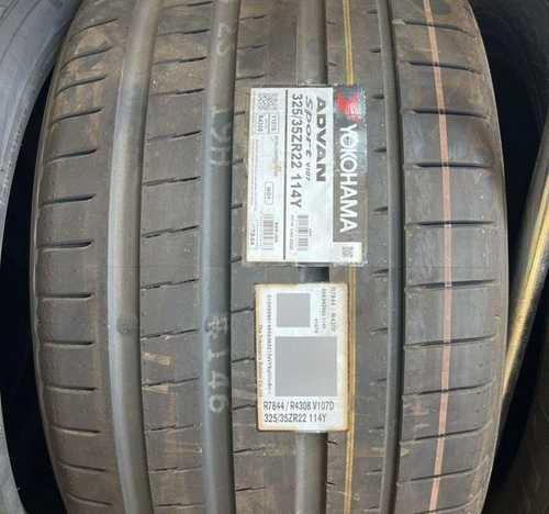 Yokohama Advan Sport V107 285/40 R22 и 325/35 R22 114Y