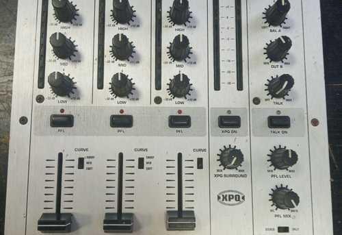 Микшерный DJ пульт Behringer VMX300