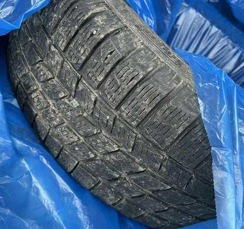 Pirelli Carrier Winter 195/50 R16