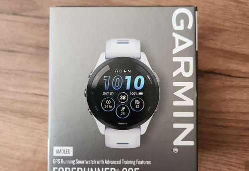 Часы Garmin Forerunner 265 Amoled белые