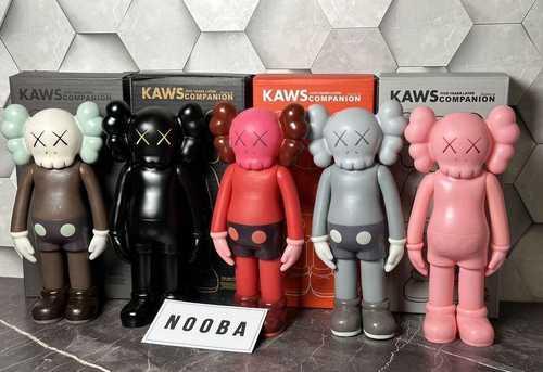 Фигурки Kaws