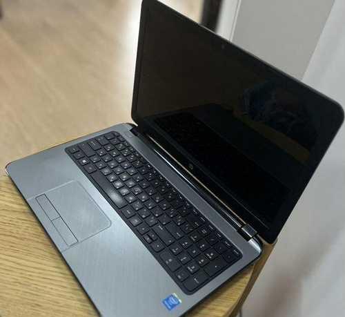 Ноутбук HP - 15-r151nr