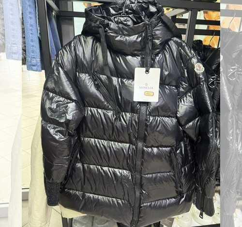 Пуховик moncler женский 42 44