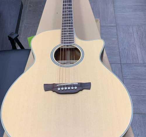 Crafter GAE-6/NC Электроакустика   чехол