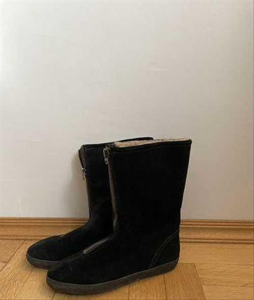 Зимние сапоги Clarks Originals на овчине р. 38