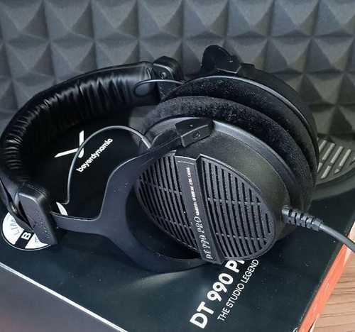 Наушники Beyerdynamic DT 990 PRO 250 Ohm