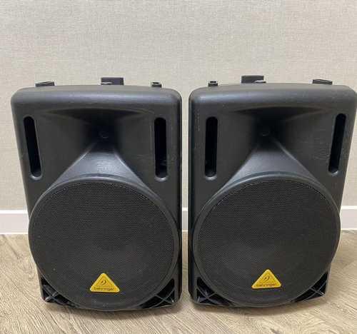 Колонки behringer b212d (2 шт.)