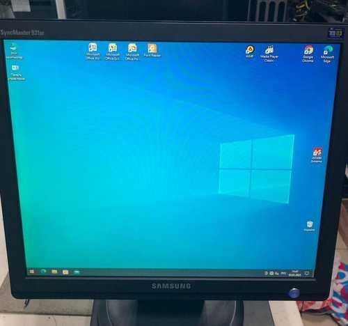 Монитор 19" Samsung c dvi