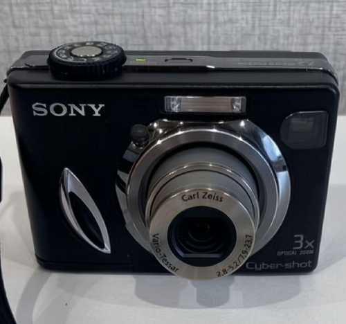Sony DSC-W17 Y2K ретро камера