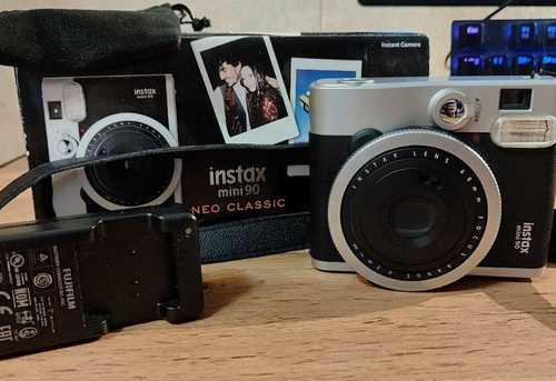 Фотоаппарат Instax Mini 90