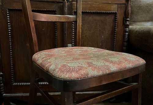 Винтажный стул раритет антиквариат мебель