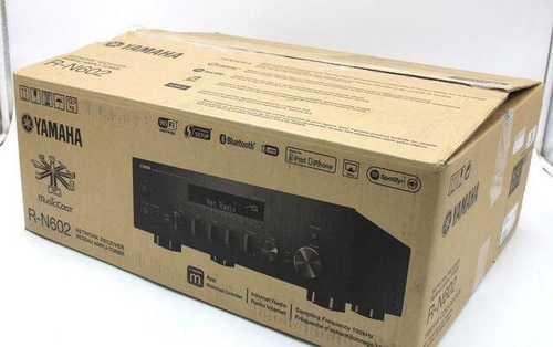 Стереоресивер Yamaha R-N303 black