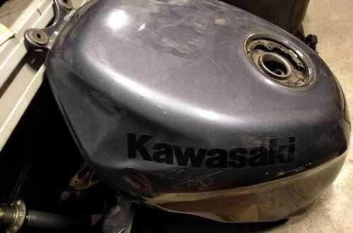 Бензобак для мотоцикла Kawasaki ZX600 Ninja ZX-6R