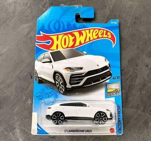 Hot wheels 17 lamborghini urus