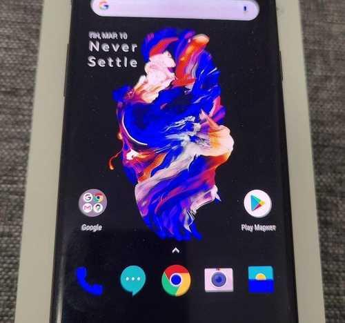 OnePlus 5, 6/64 ГБ