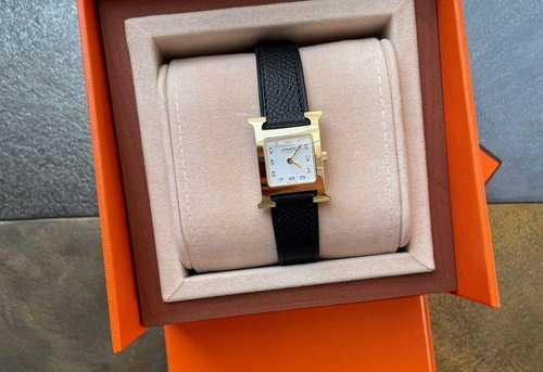 Часы женскик Hermes Heure H 25 мм., черные