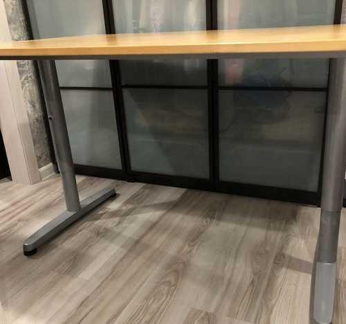 Стол IKEA bekant 120 на 80