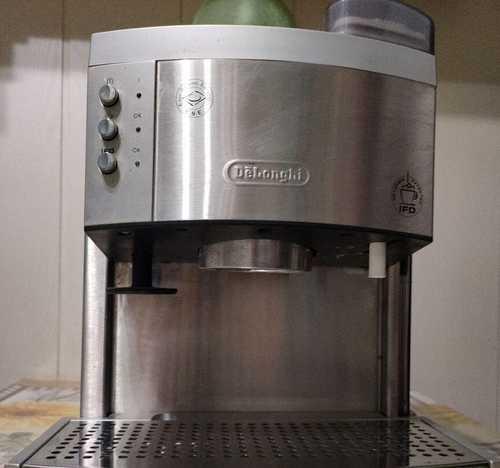 Кофеварка рожковая delonghi ec 750