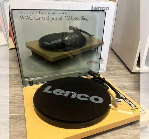 Виниловый проигрыватель Lenco L-30WD