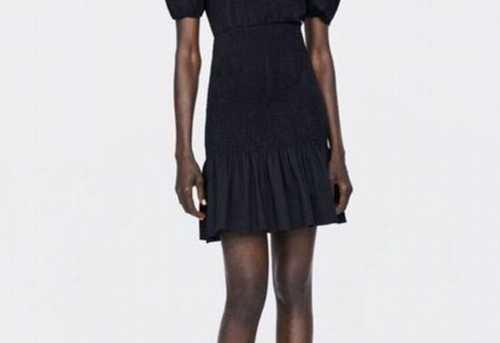 Платье Zara черное, сборки, мини