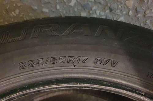 Bridgestone Turanza AR10 225/55 R17