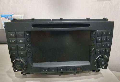 Команд mercedes w209