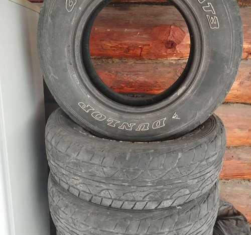 Dunlop Grandtrek AT3 225/70 R15
