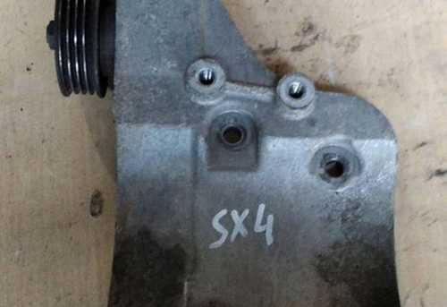 Кронштейн компрессора кондиционера Suzuki SX4