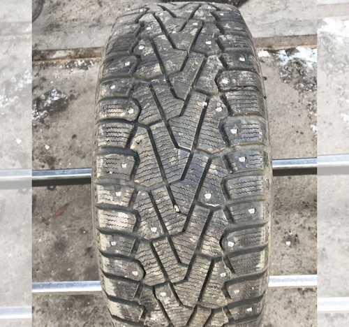 Pirelli Ice Zero 205/55 R16