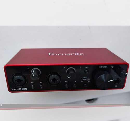 Звуковая карта focusrite scarlett 2i2 3rd gen