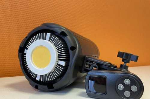 Falcon Eyes Studio LED COB180 BW - свет в студии