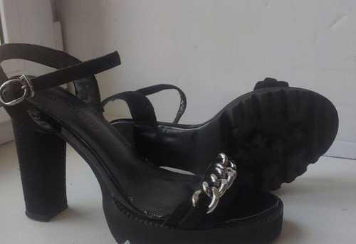 Туфли женские черные 37