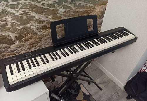 Цифровое пианино Roland FP 10 BK