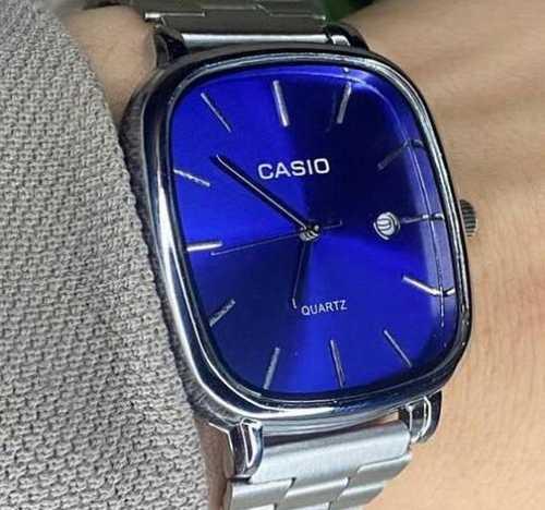 Наручные часы Casio