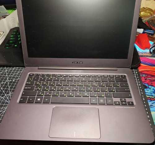 Asus UX305F