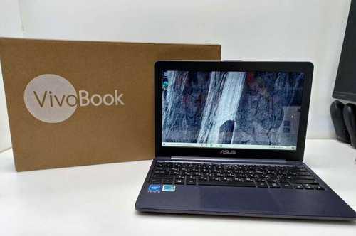 Asus VivoBook для работы и интернета