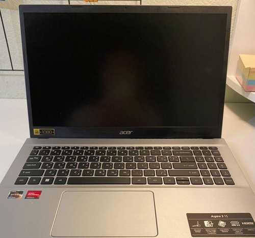 Ноутбук acer aspire 3