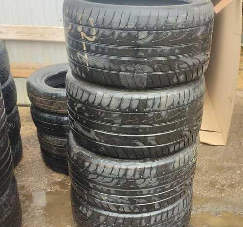 Dunlop SP Sport Maxx 285/35 R21 и 325/30 R21 108Y
