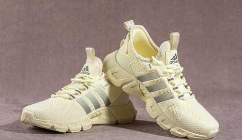 Кроссовки женские adidas 36-41 размер