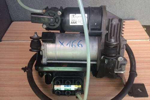 Компрессор пневмоподвески Mercedes W166