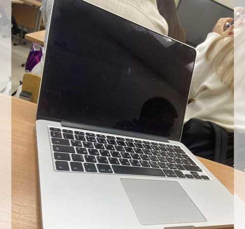 Apple macbook pro 13 retina 2015