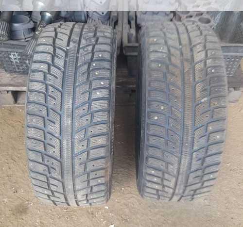 Kumho I'Zen KW22 225/45 R17