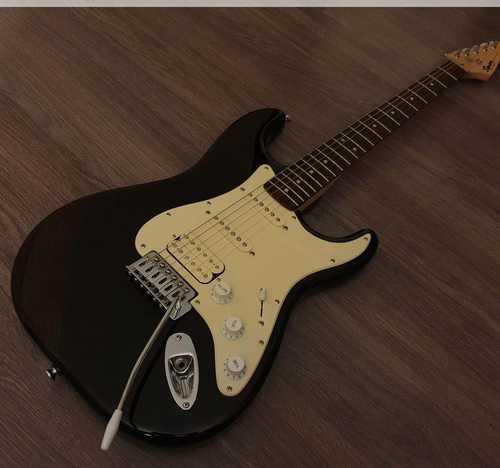 Электрогитара Squier Bullet Strat HSS