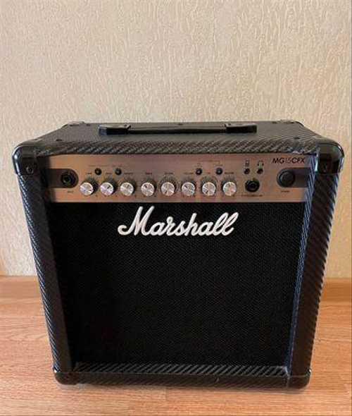 Комбоусилитель Marshall mg15cfx