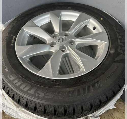 Колеса r18 5"114,3   bridgestone 235/65/18