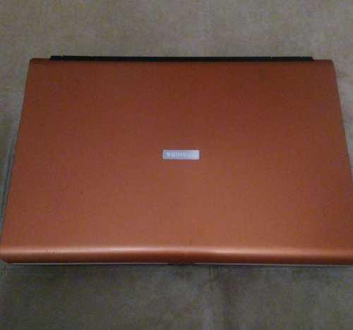 Ноутбук Toshiba Satellite