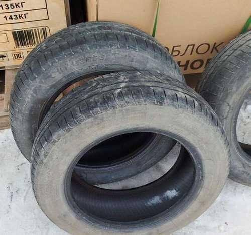 Pirelli Cinturato P1 175/65 R14 и 175/65 R14