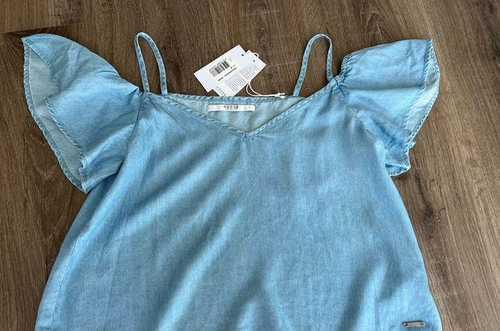 Топ женский guess М